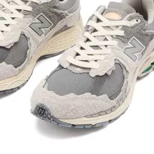 New Balance M2002rda Sneakers In Rain Cloud - 45% Off | Editorialist